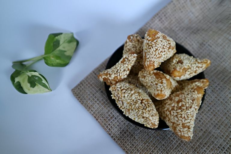 Kue Manco: Jajanan Legendaris yang Kembali Hits 2025 - ExportHub.id